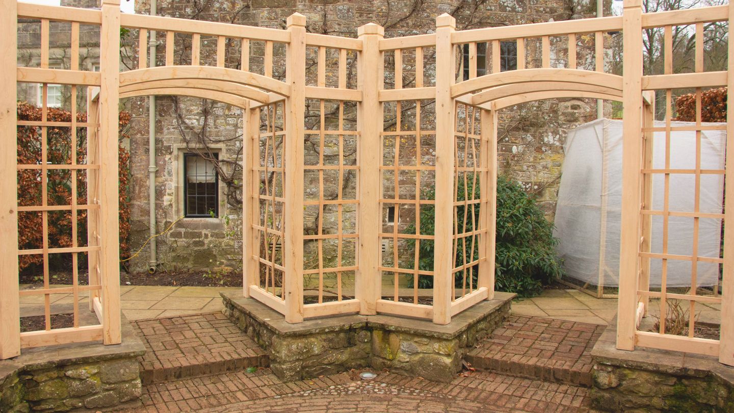 Hexagonal Pergola in Dorest