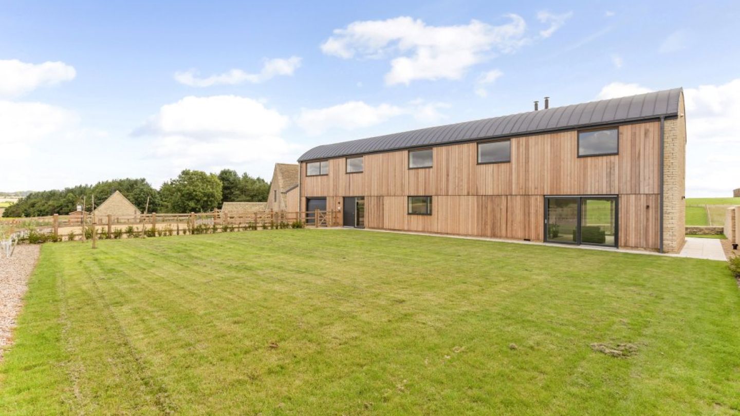 Hullasey Grove & Hemlock Barn are two beautifully crafted barns in the ...